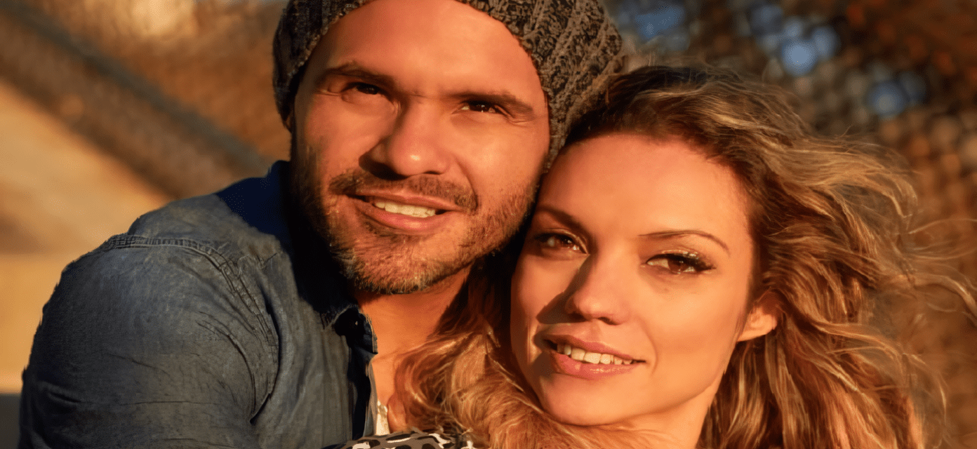 Una Y Otra Vez De Laura Mayolo, Letras Musicales